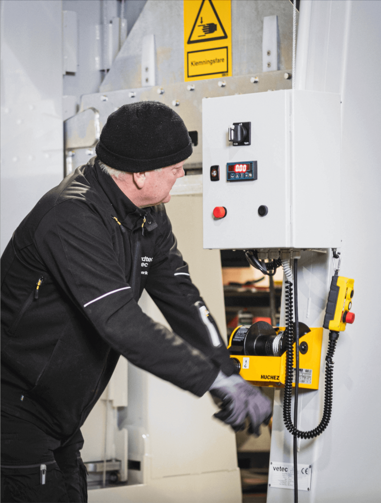Custom-build: Aircraft jack tester | Vetec | Read more